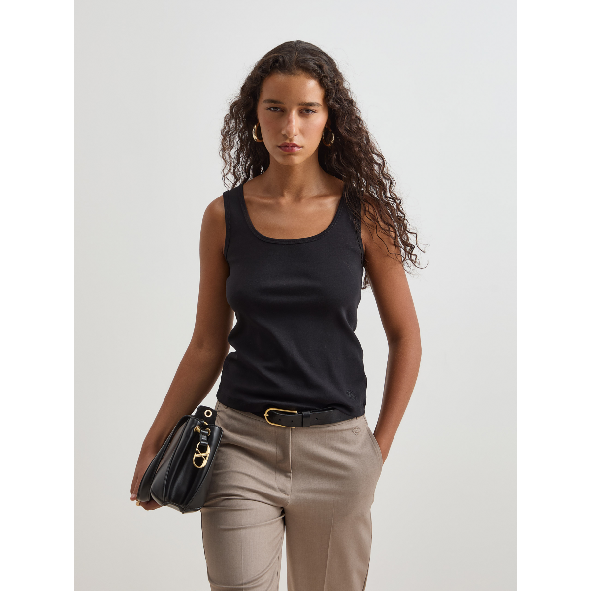 Basic sleeveless top - D004480_999 - Decenio